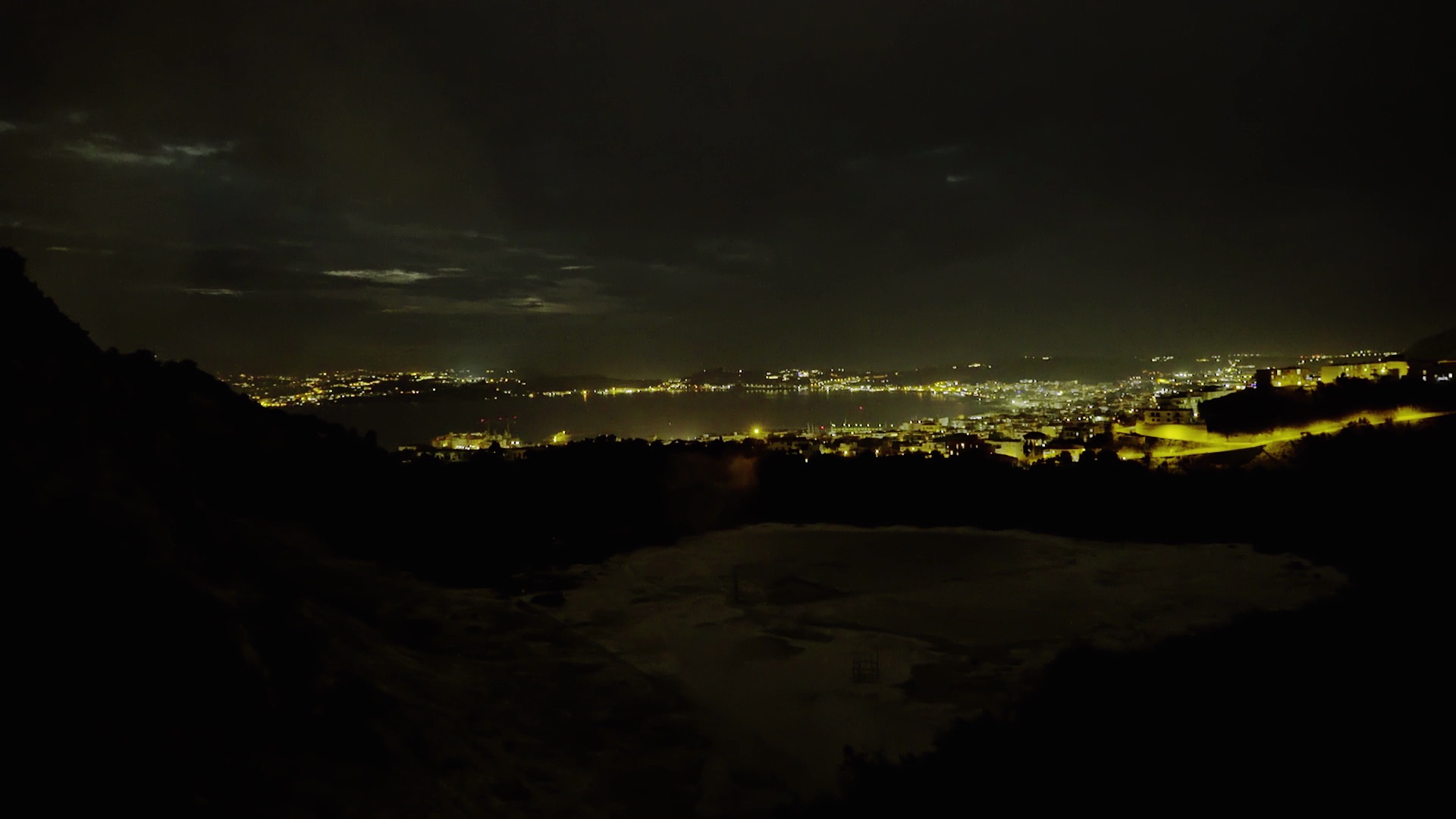 Giovanni Troilo racconta il suo "documentario" 'Vesuvio' - Taxidrivers.it